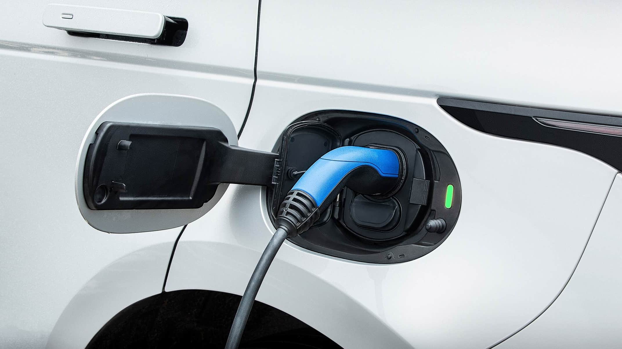 Going Electric | Life With an EV Reimagined | Range Rover